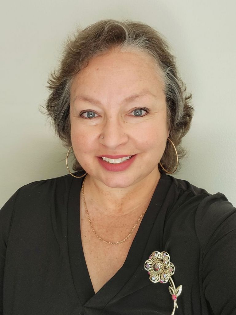 Meet Amy Cummins | Artist / Retired Police Officer - SHOUTOUT HTX