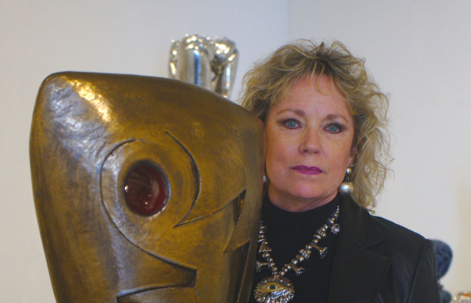 Meet Susan Budge | Artist - SHOUTOUT HTX