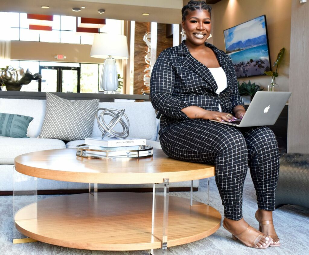 Meet Shanice Lewis | Writer - Data Analyst - Educator - SHOUTOUT HTX