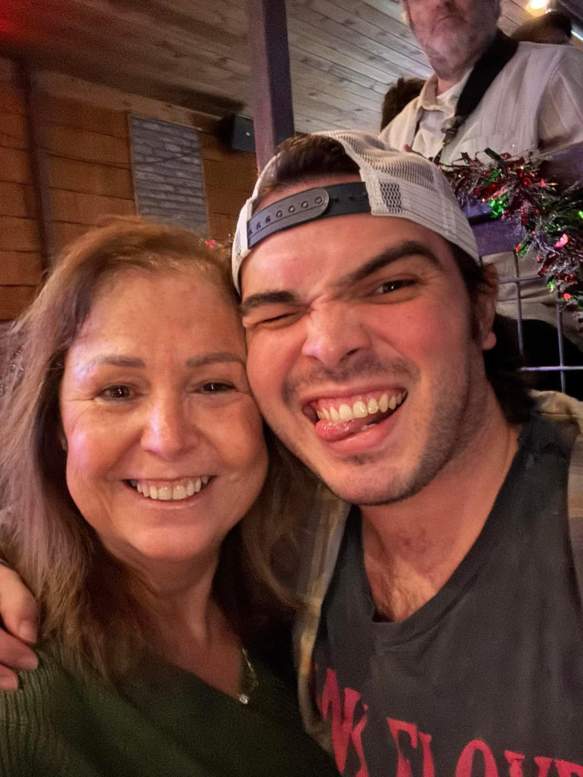 Meet Derek Flores | Musician - SHOUTOUT HTX